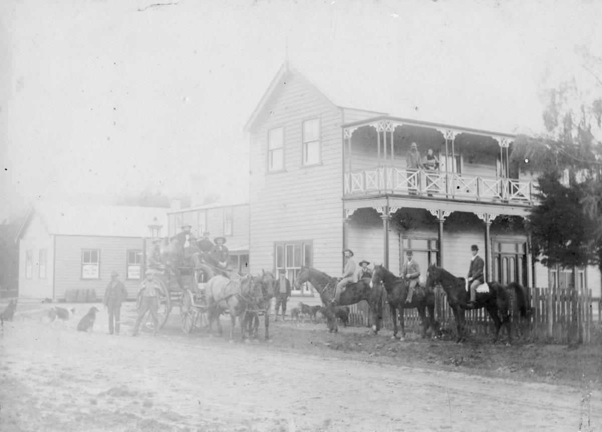 Herbertville Hotel - MTG Hawkes Bay